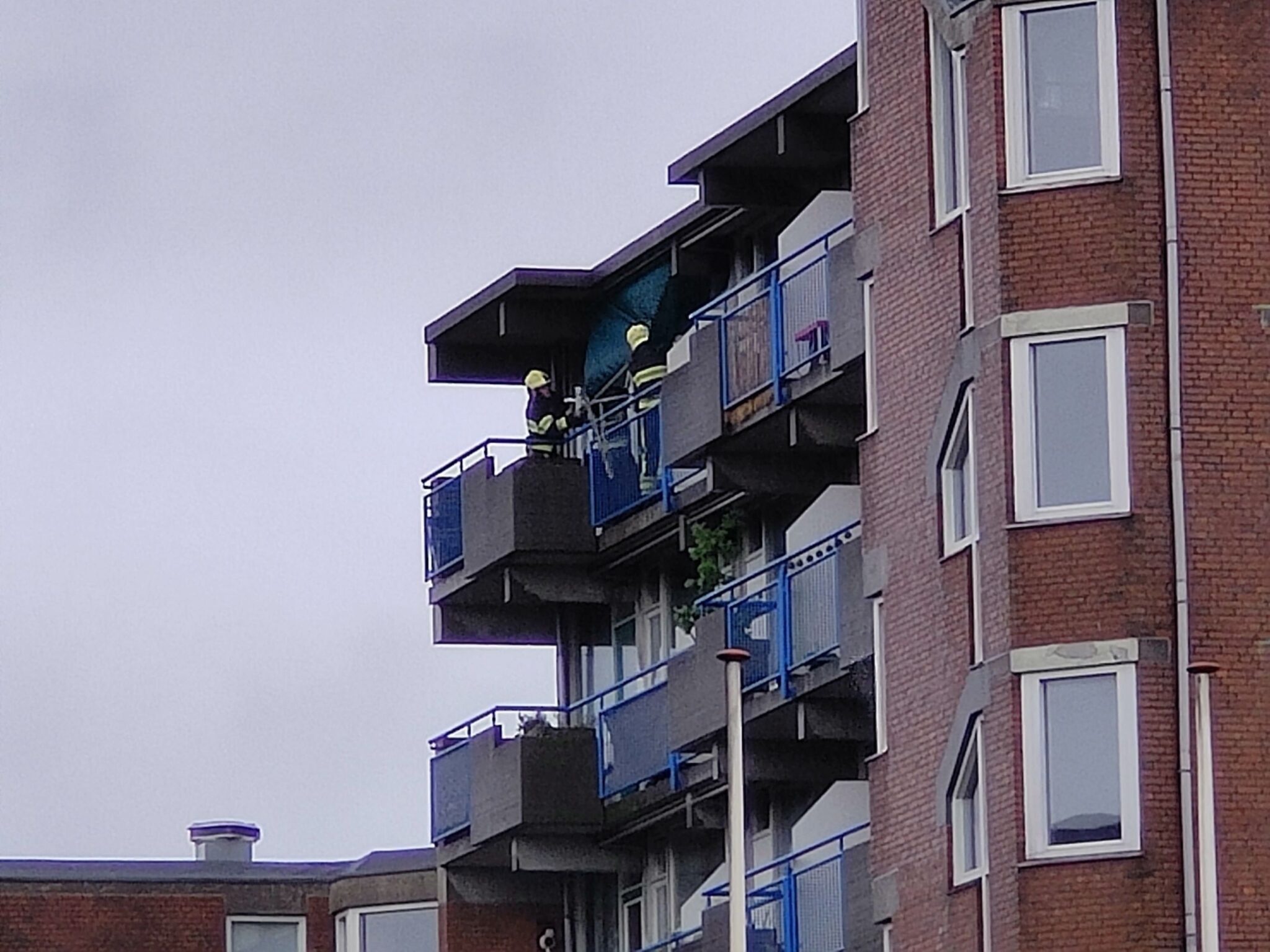 Storm veroorzaakt schade in Leeuwarden; treinen Arriva rijden weer ...