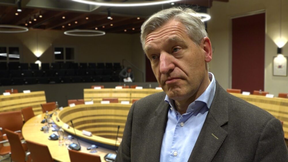 Burgemeester Buma verbiedt jubileum hardcore feest in Asgaard - Omroep ...